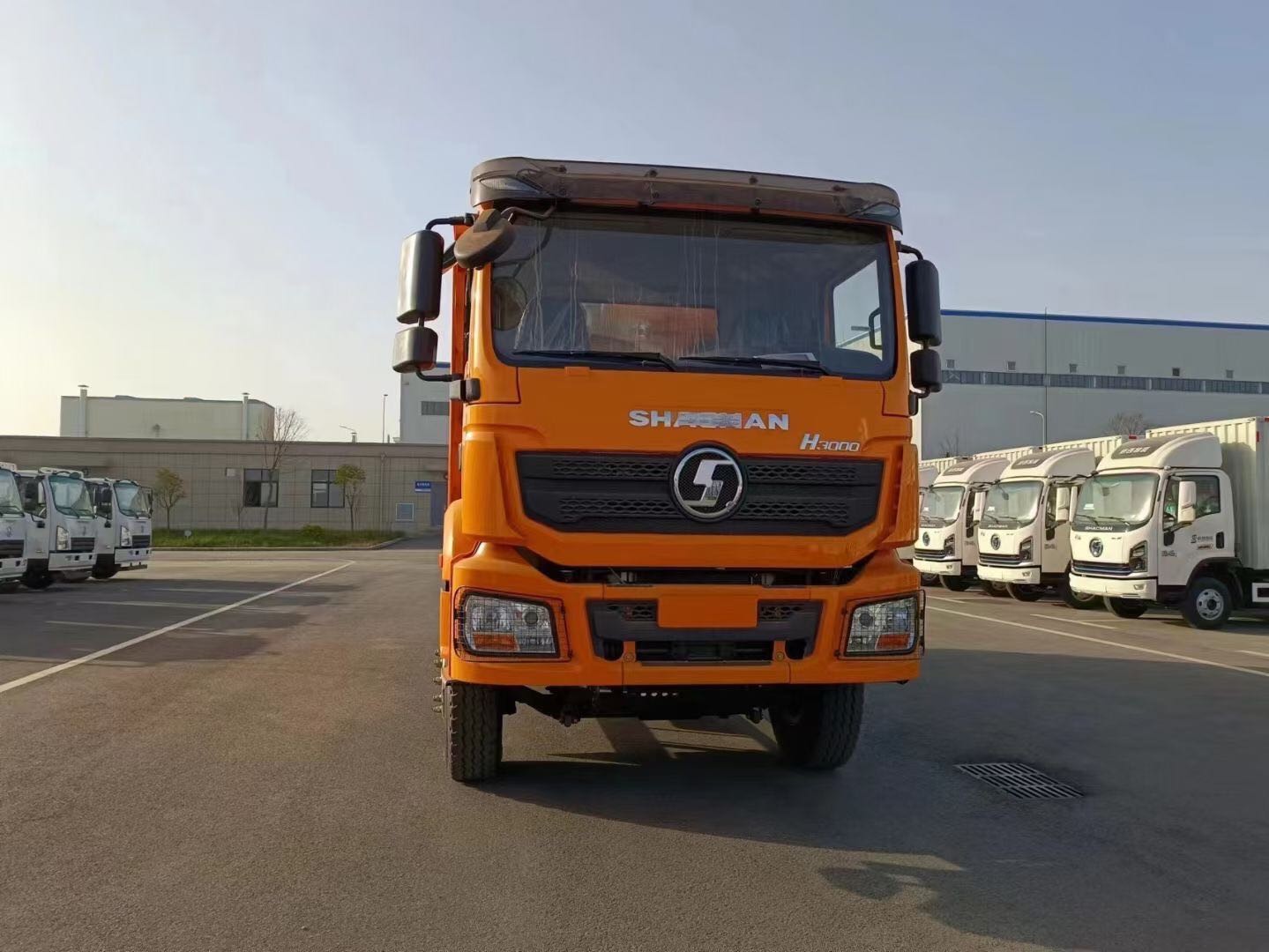 6x4 SHACMAN Heavy Dump Truck H3000 Six Wheel Tipper Truck 430 EuroII Kuning