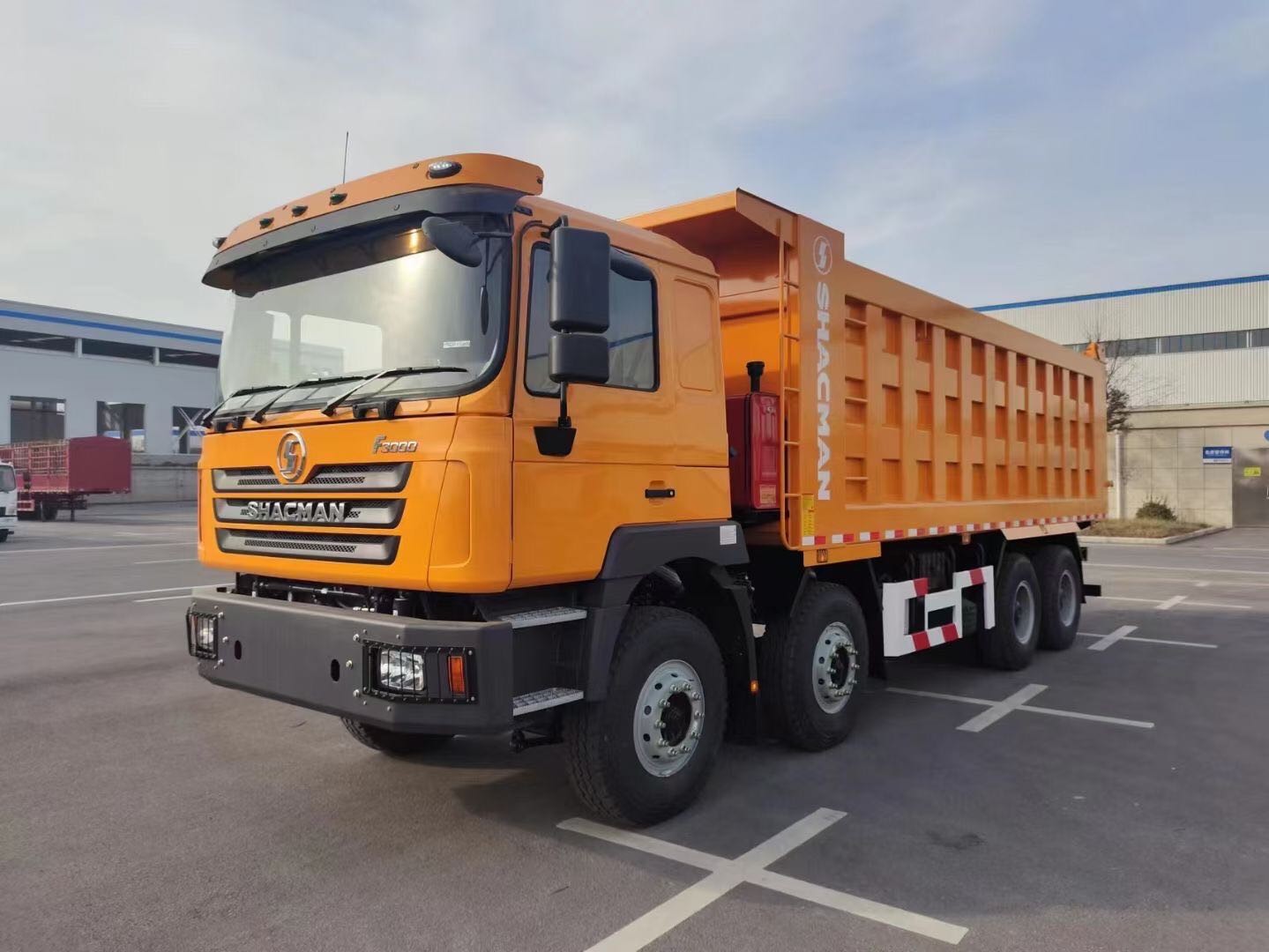 SHACMAN F3000 Tipper Dump Truck 8x4 380hp EuroII Oranye 12 Roda mesin ...